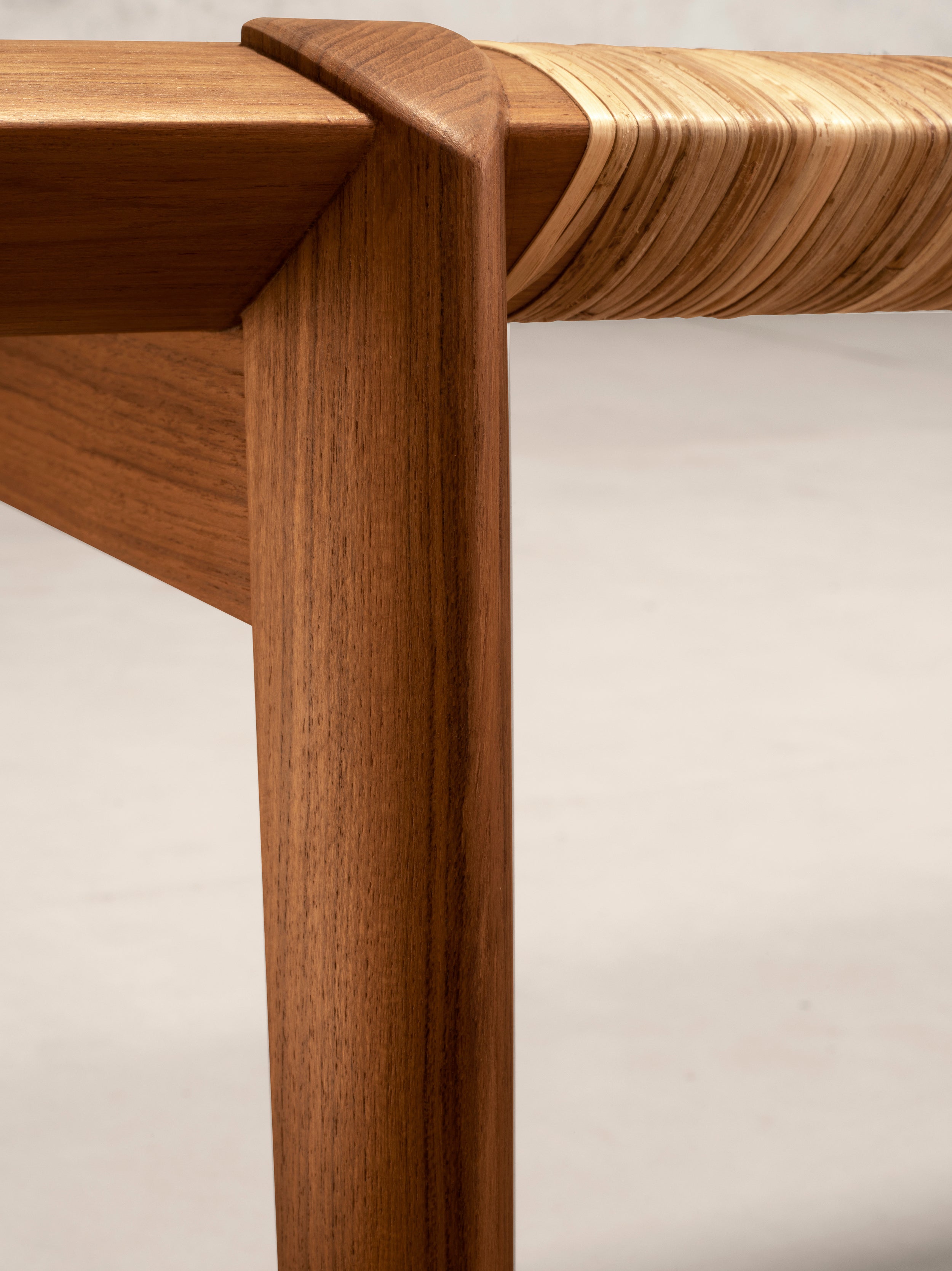 Tangali Bench – Tigmi Trading