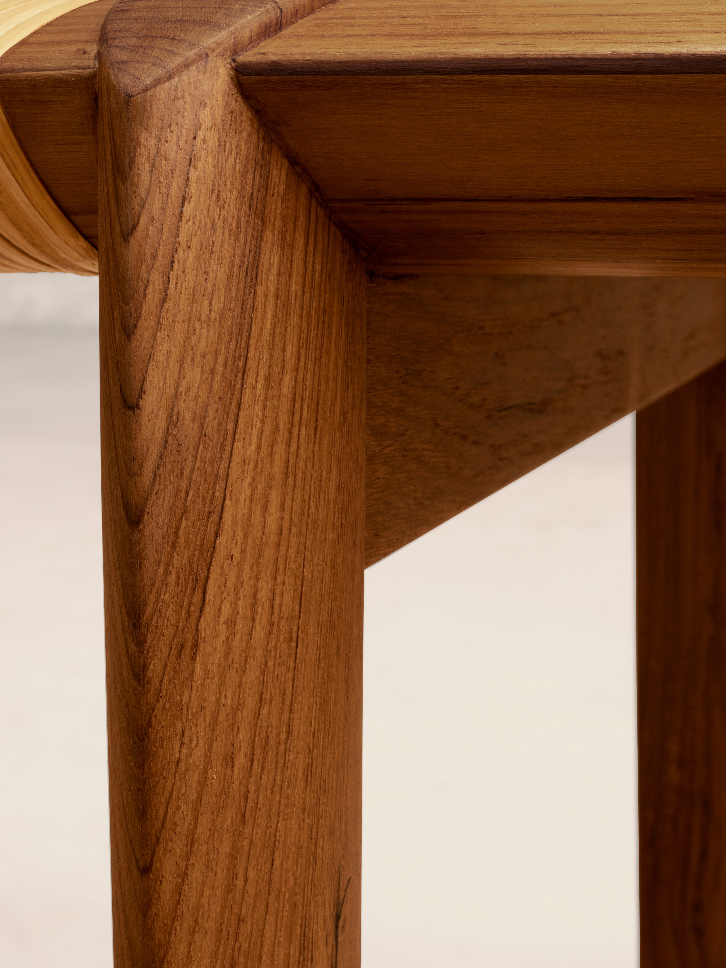 Tangali Bench – Tigmi Trading